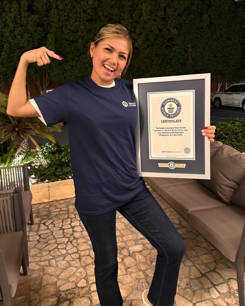 Filipina Fitness Trainer Makes A New Record For Guinness | PAGEONE