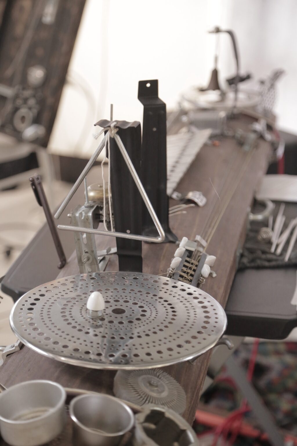 Filipino Artist Shows Instruments Made From Scraps, Encouraging ...