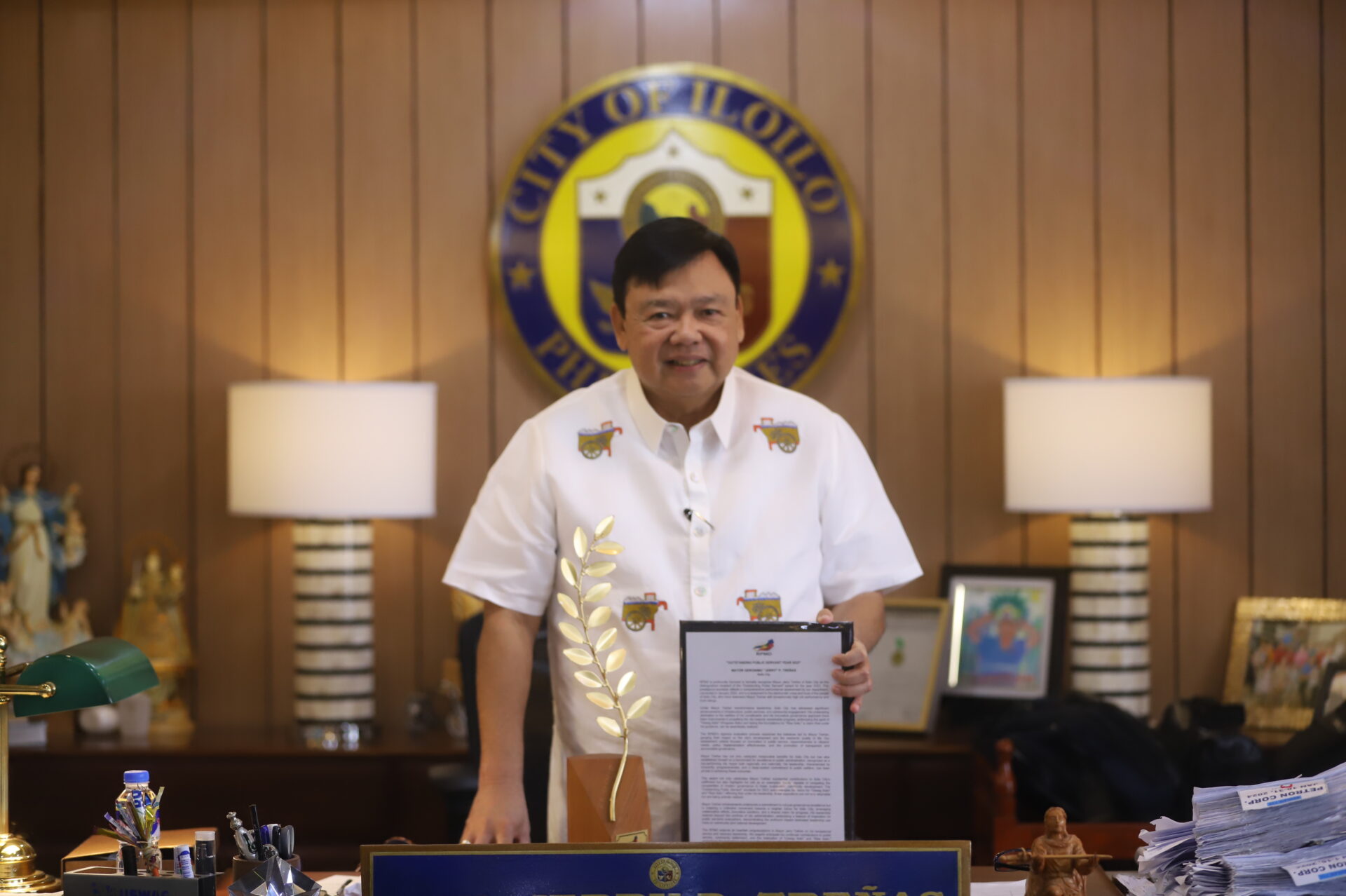 Iloilo City Mayor Wins Outstanding Public Servant For 2023 | Manila ...